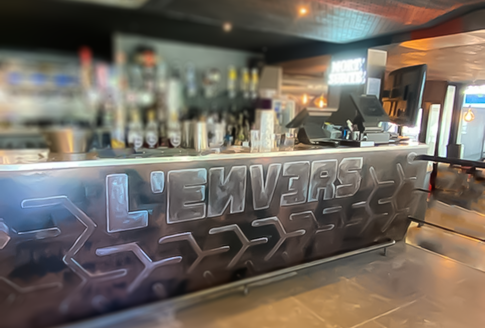 à l’Envers – l'Envers